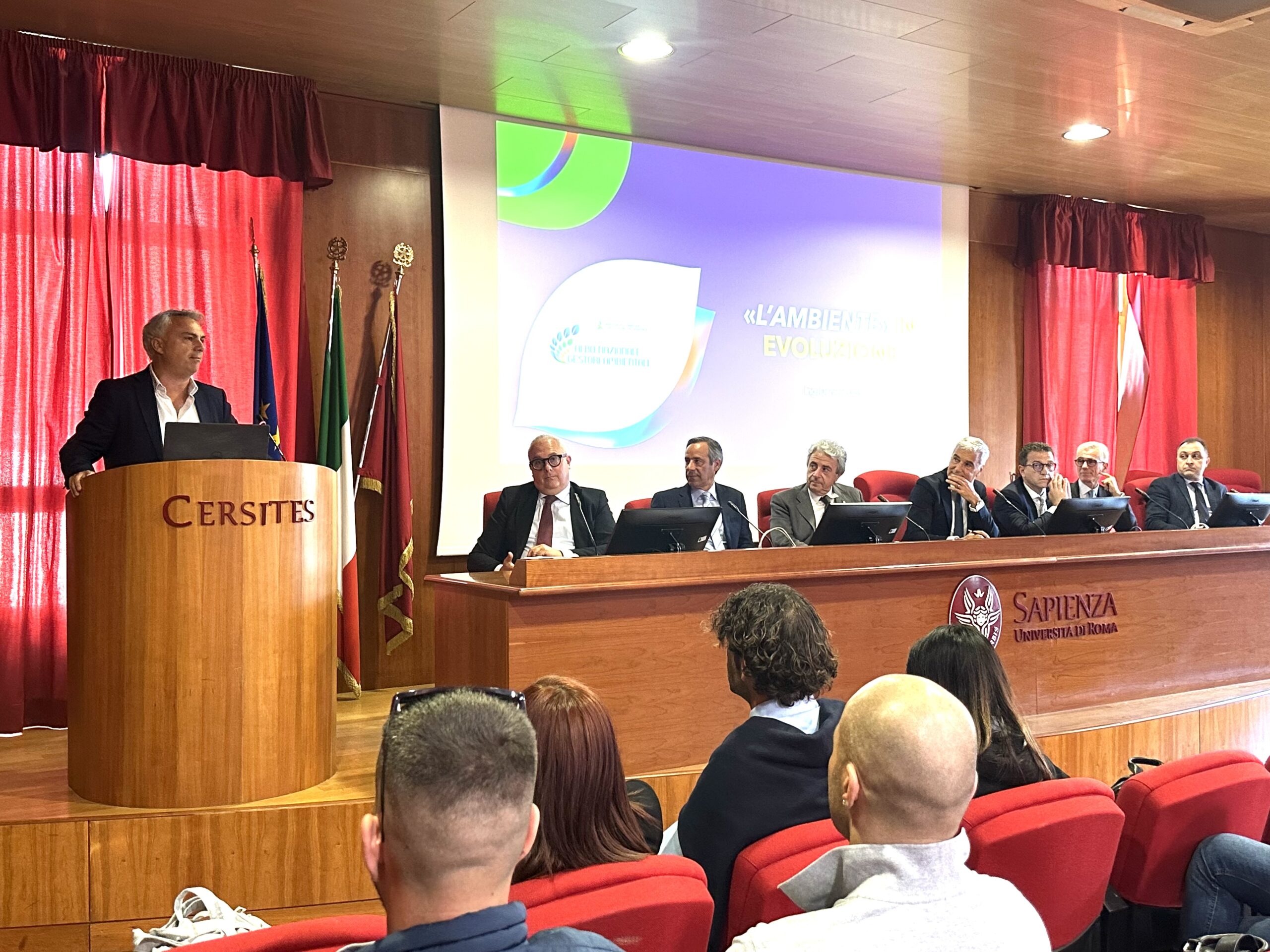 Grande successo per il convegno “Le nuove sfide del settore rifiuti. Opportunità e rispetto ...